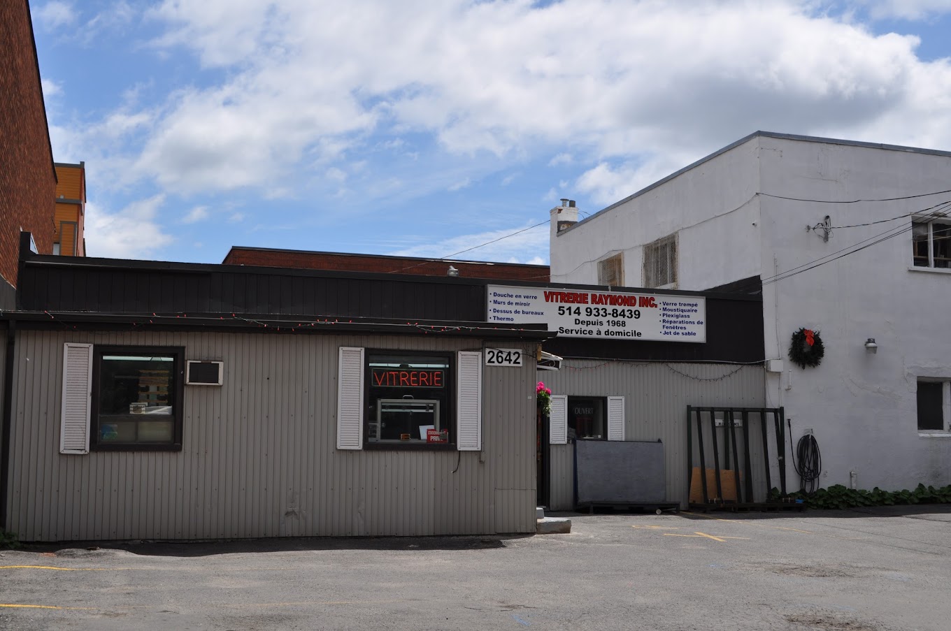 VITRERIE RAYMOND INC - Les Quartiers du Canal